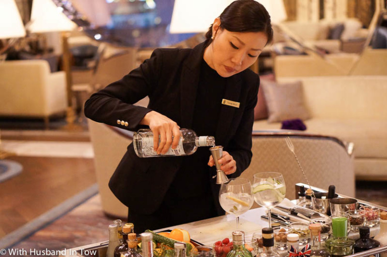 Ritz-Carlton Bar Macau - A Proper Gin and Tonic